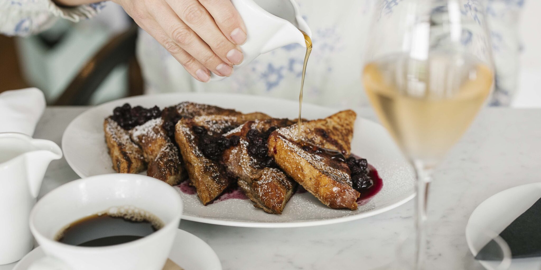 DINE | Oaklands Restaurant | Ansley Sparkling Terrace | Riverbend Inn ...