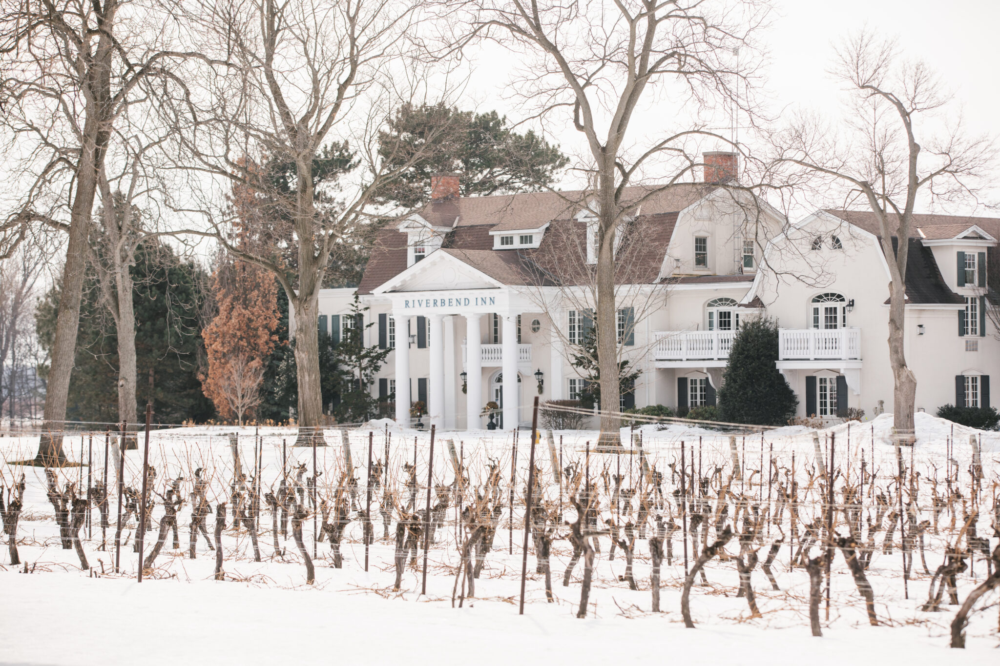 Riverbend Inn & Vineyard - Riverbend Inn